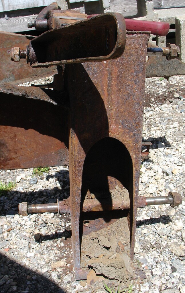 Clean out your front turrets and Rusted metalastic bushes - Elan ...