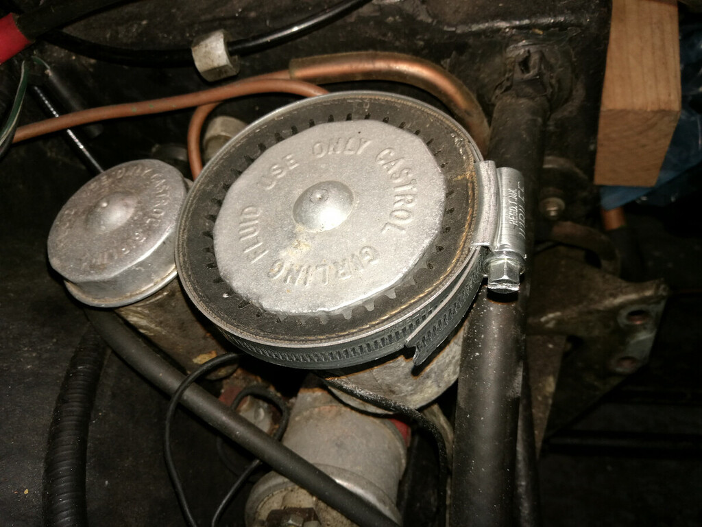 Brake and Clutch Master Cylinder Metal Caps - Elan Discussions ...