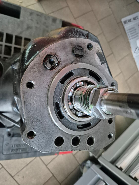 Axial movement in 2000E gearbox - Elan Discussions - LotusElan.net