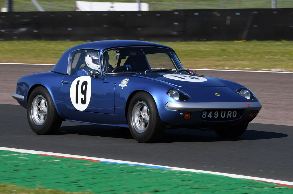 Lotus Elan race car now sold - Elans and Plus 2's for Sale - LotusElan.net
