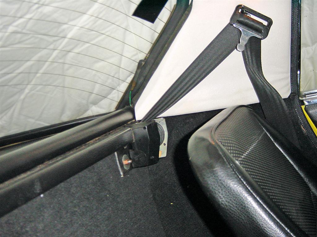Inertia reel seat belts - Elan Discussions - LotusElan.net