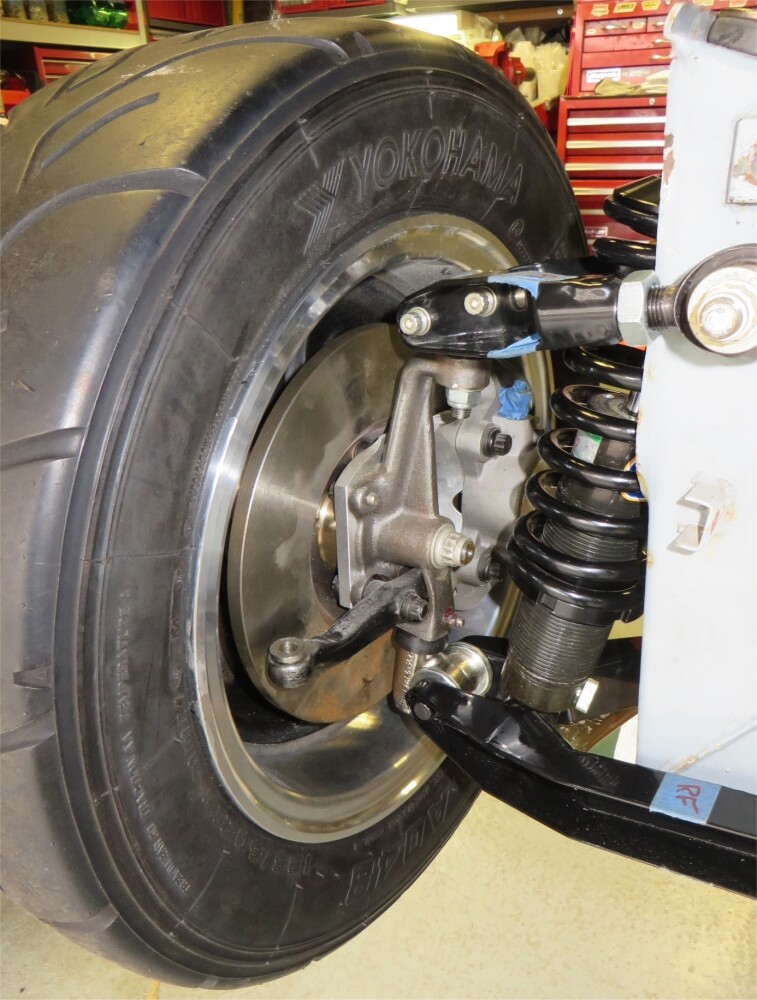 Fitting race springs in turrets of 26R chassis - Elan Discussions ...