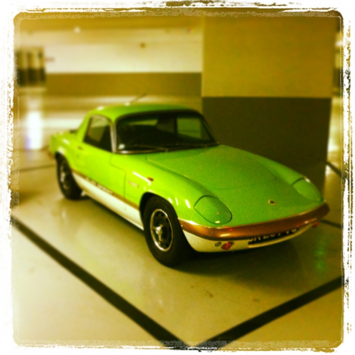 How many Pistachio green cars are there... - Elan Discussions ...