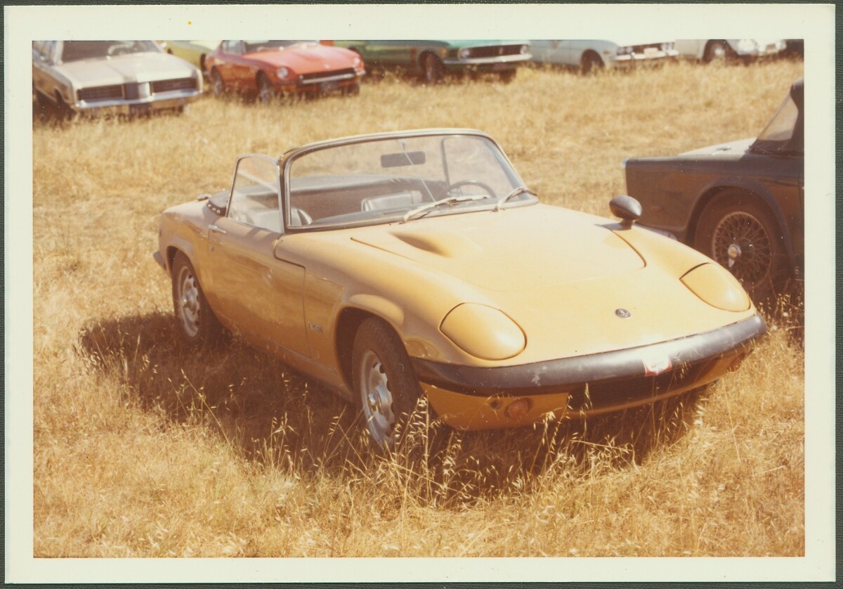 Bahama Yellow Paint Color - Paint Colors - LotusElan.net